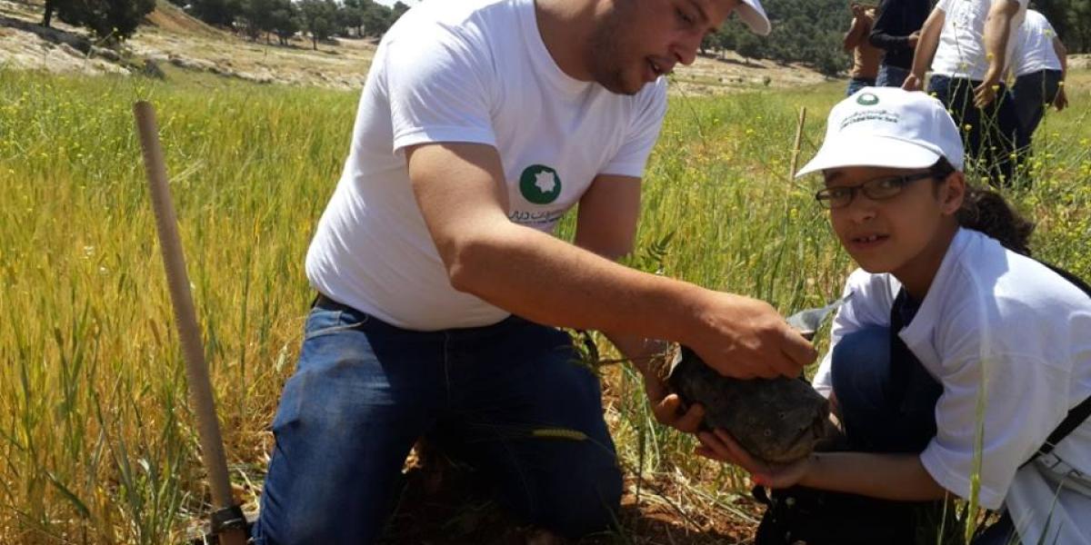 Jordan Dubai Islamic Bank Joins in APN’s Tree Planting Campaign | The ...